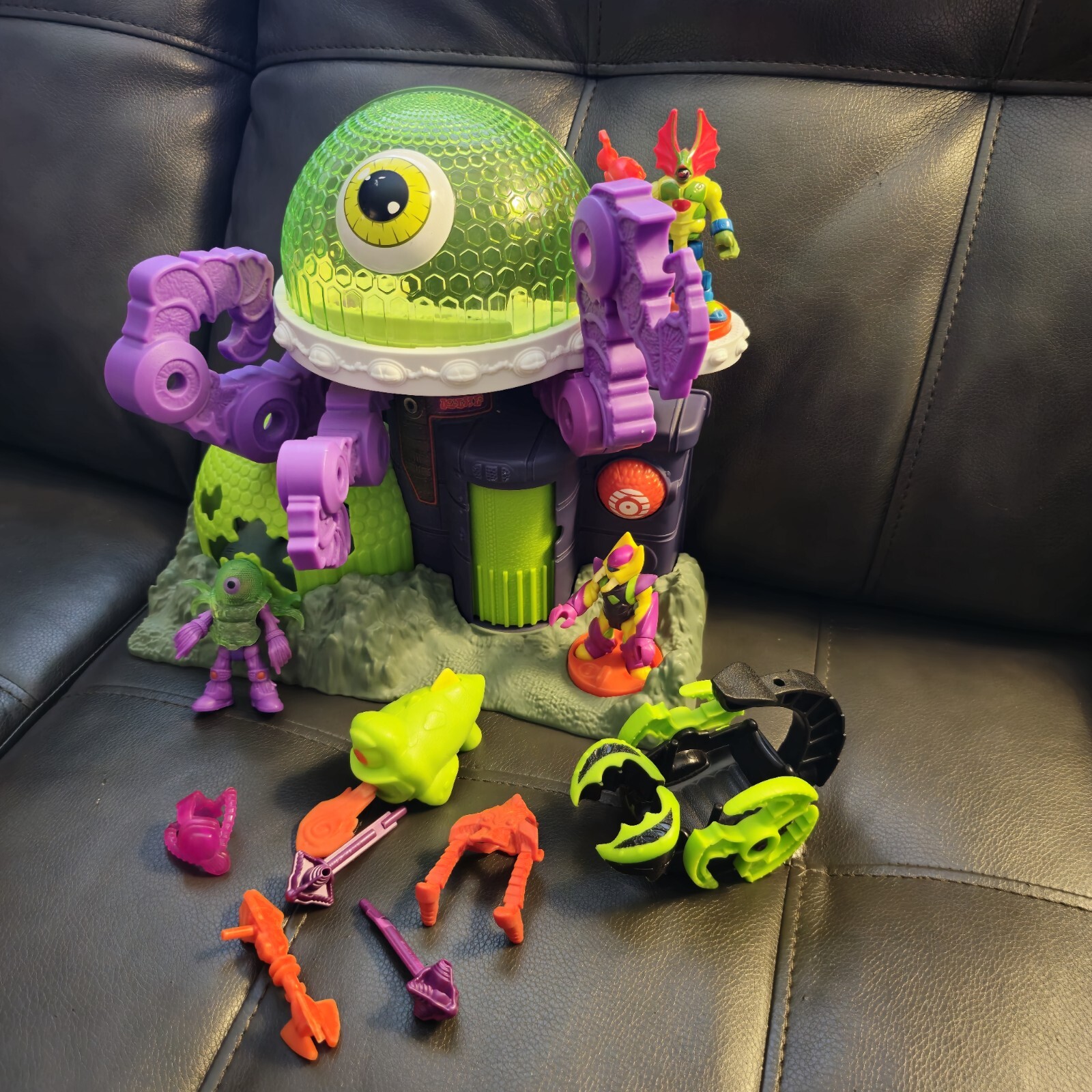 2014 Fisher Price Imaginext Ion Alien Headquarters Playset With Figures ...