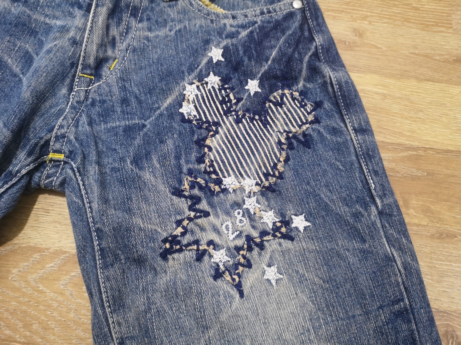 Distressed Vintage Disney Mickey Mouse Embroidery Sas… - Gem