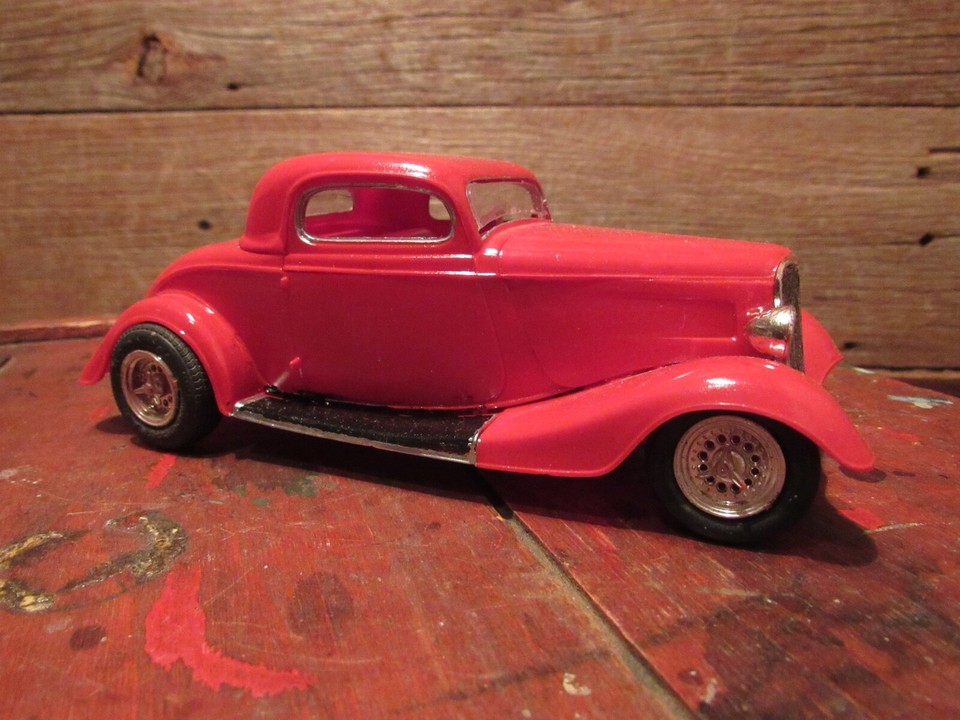 Custom HOT ROD Car Built Plastic Model Kit GREAT DETAIL - JUNKYARD ...