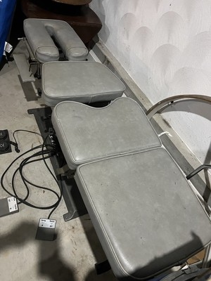 Chiropractic - Flexion Distraction Table