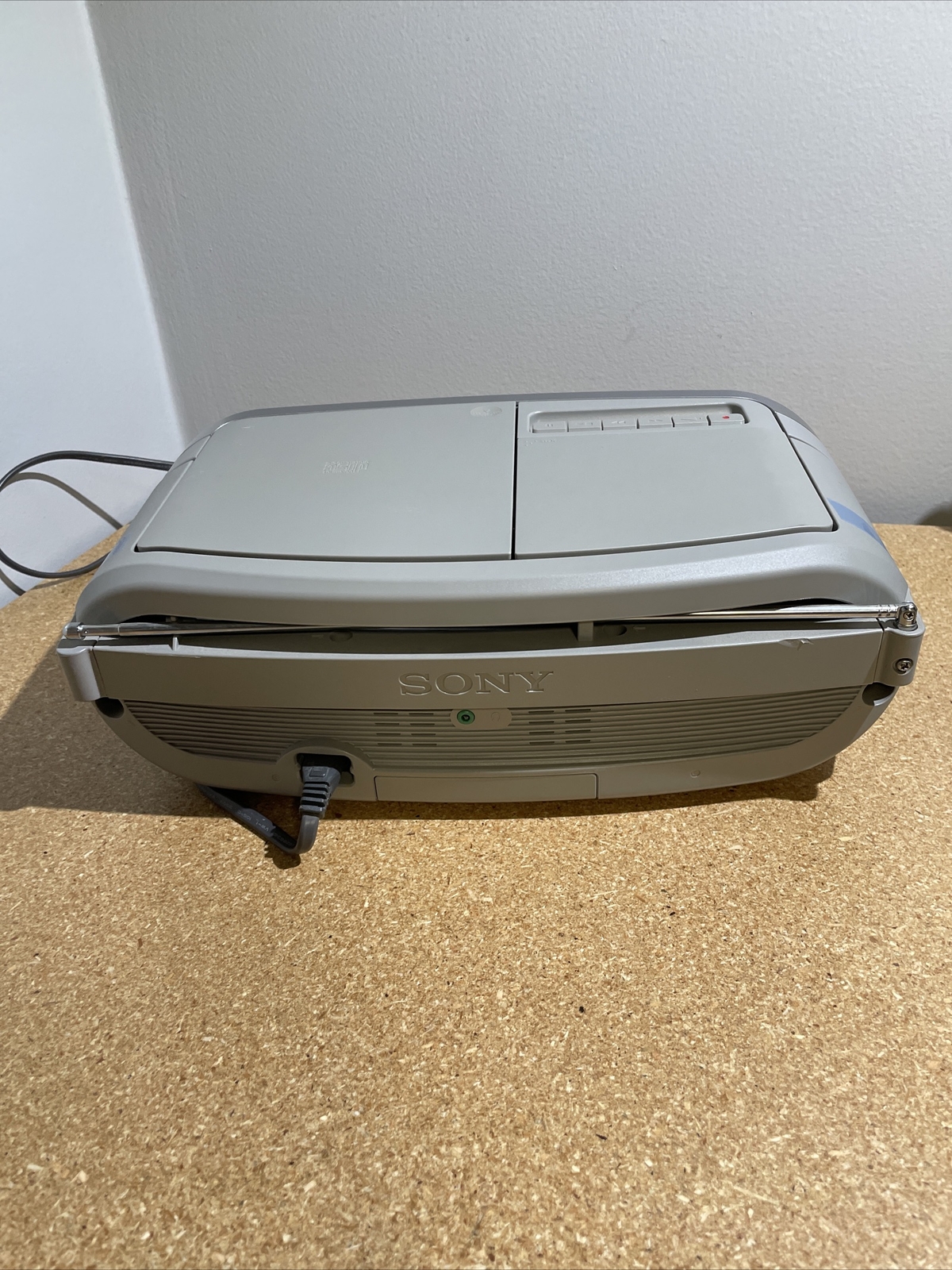 vintage sony radio cd tape player model CFD-S05 CD-R/RW playback works ...