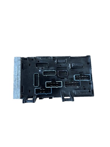01-05 Dodge Grand Caravan Totally Integrated Power Module Fuse Box TIPM ...