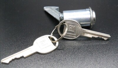 1970 1971 1972 Chevelle El Camino Chevy Console Lock with GM keys | eBay