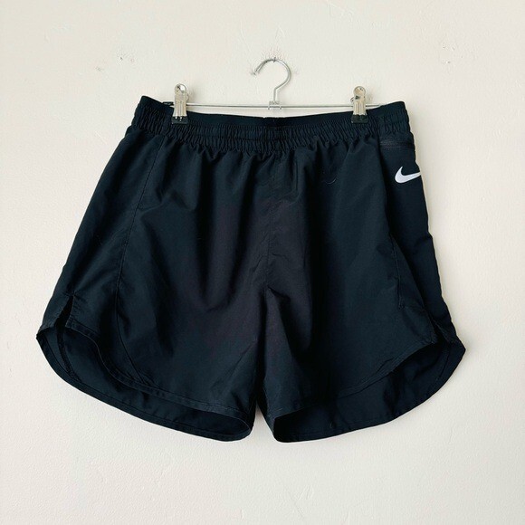 Nike Running Shorts Black womans size medium - Gem
