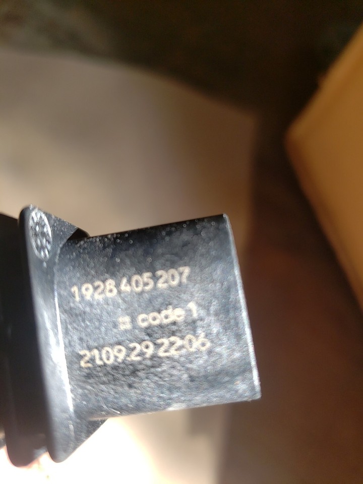 1928405207 Ford Focus Escape Lincoln BOSCH Lambda O2 Oxygen Sensor OEM ...