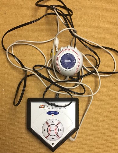 Radica 2004 Play TV MLB Baseball 3 Plug and Play - BAT NOT INCLUDED | eBay