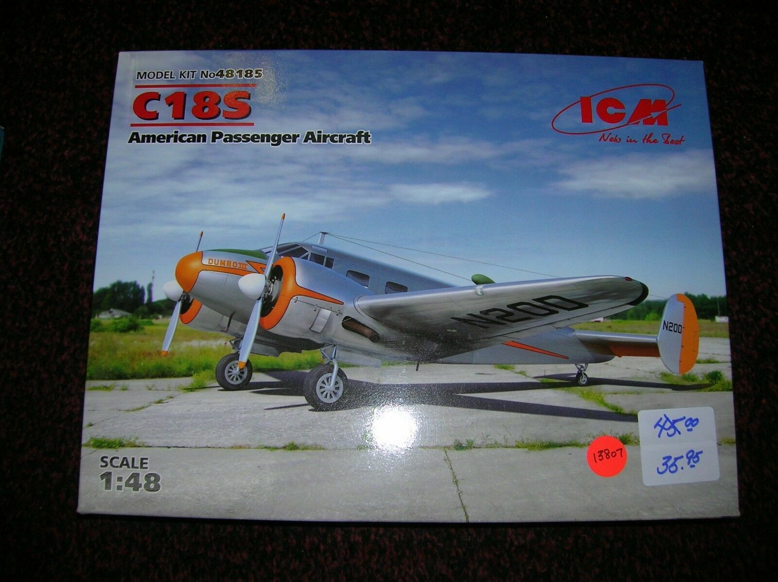 ICM 48185 - 1/48 C18S American Passenger Aircraft, plastic kit scale ...