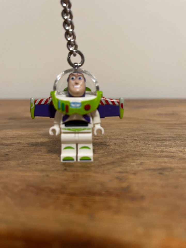 Lego 852849 Disney Pixar Toy Story Buzz Lightyear Minifigure Keychain ...