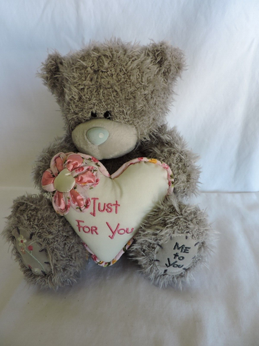 Carte Blanche Greetings Medium Grey Bear with Heart with Flower | eBay