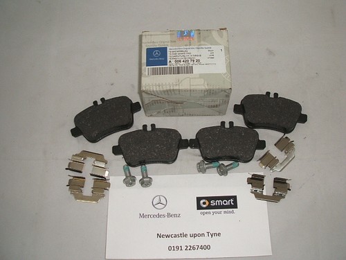 NEW Genuine Mercedes-Benz W246 B-Class W176 A-Class REAR Brake Pads ...