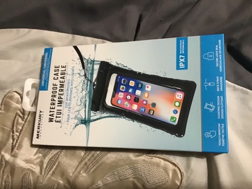 merkury innovations universal waterproof case up to 6.5' IPX7 new box ...