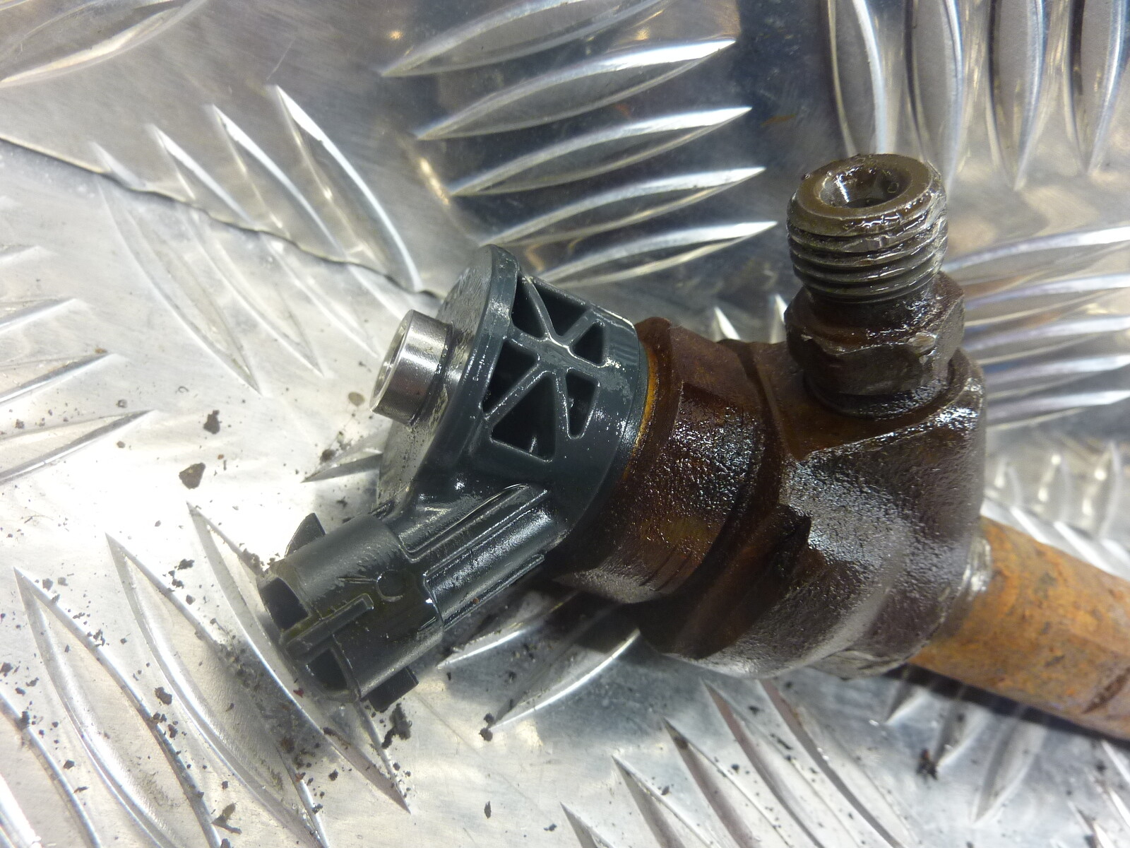 Land Rover Discovery Sport 2.0 Td4 Diesel Fuel Injectors 2016 ...