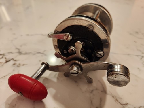 VINTAGE OCEAN SIDE CASTING REEL NO.107 Works Great Made in Japan | eBay