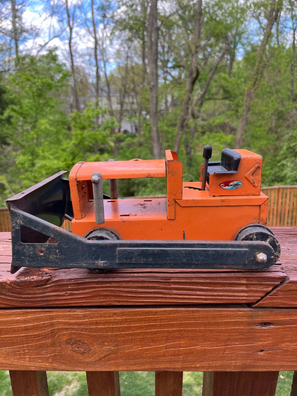* 1960s ORANGE STRUCTO PRESSED STEEL 11 inch BULLDOZER, MADE IN USA, OK ...