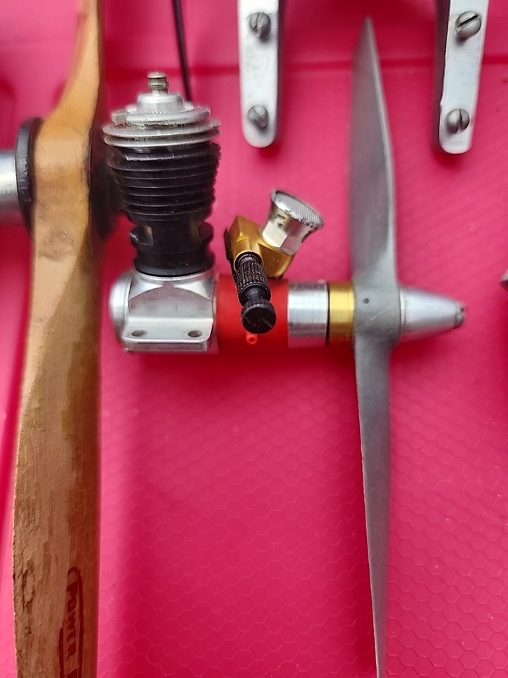 Lot of 5 Small RC Model Airplane Engines TORPEDO , COX, ENYA, | eBay