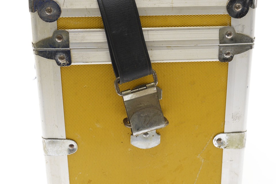 [NEAR MINT] Nikon Vintage Yellow Hard Aluminum Camera Case w/ strap ...