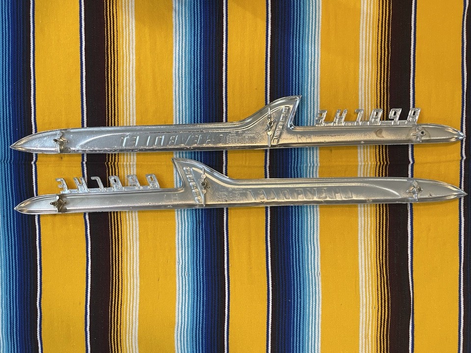 1958 Chevrolet Truck 3100 Apache & Cameo Fender Emblems Left & Right | eBay