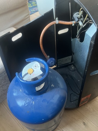 Calor Gas Cube Heater with Empty Gas Bottle | eBay UK