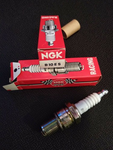 Spark Plug NGK B10ES Racing x 2 | eBay