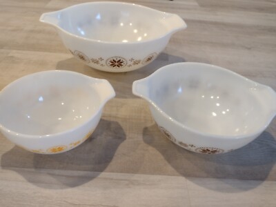 Vintage Pyrex White Mixing Bowls W/Brown & Yellow Patterns (Set of 3 ...
