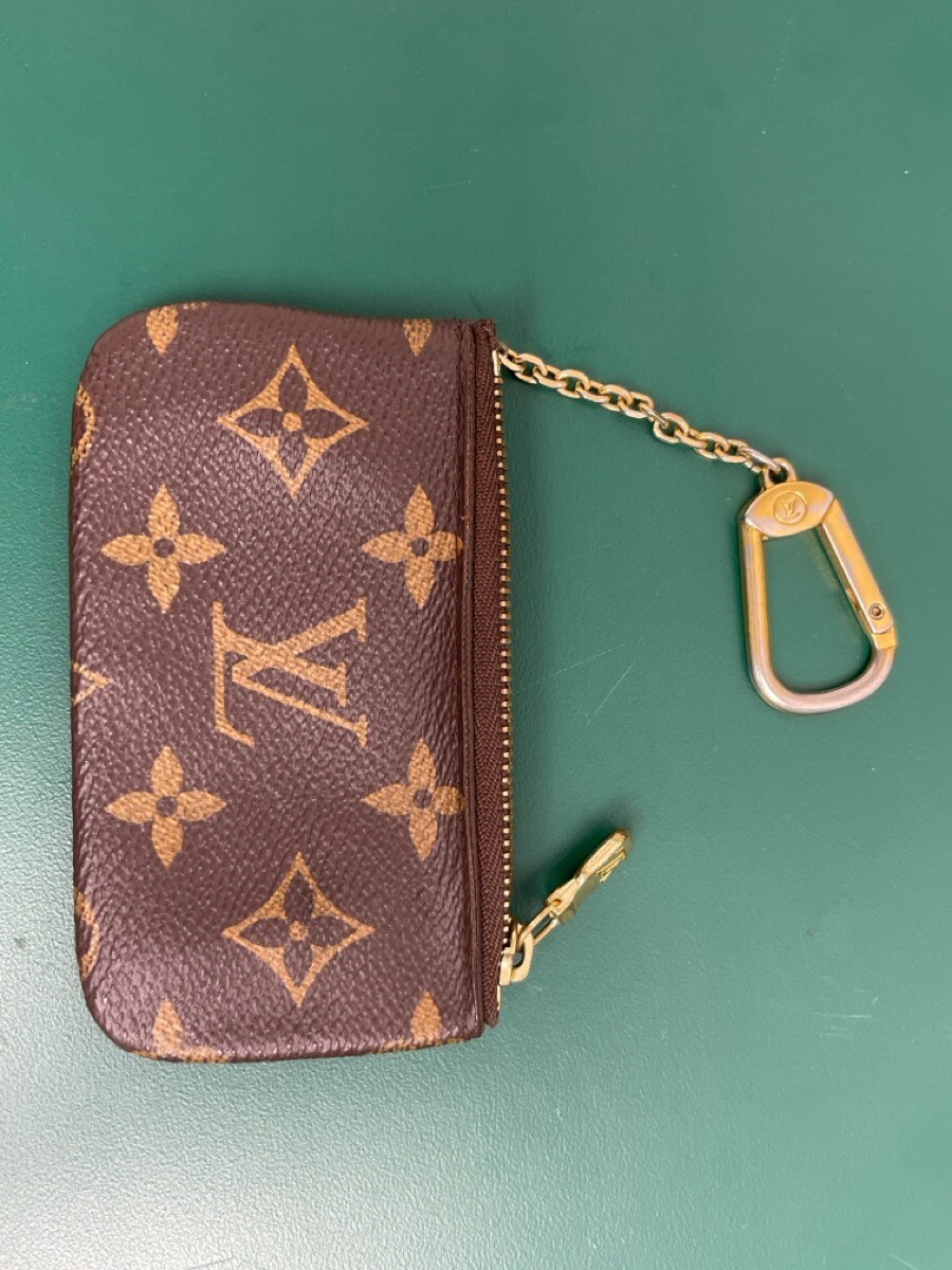 Authentic estate Louis Vuitton Monogram Key Pouch (EZ5000829) | eBay