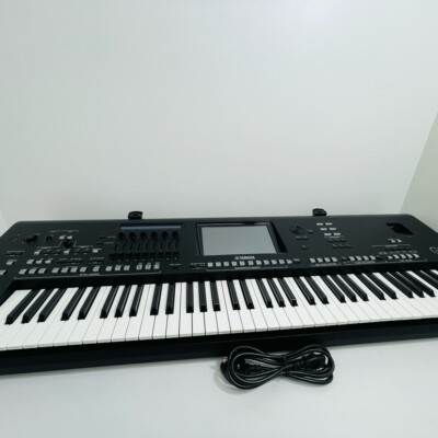 Yamaha Genos Professional Digital 76-Key Workstation Keyboard inc ...