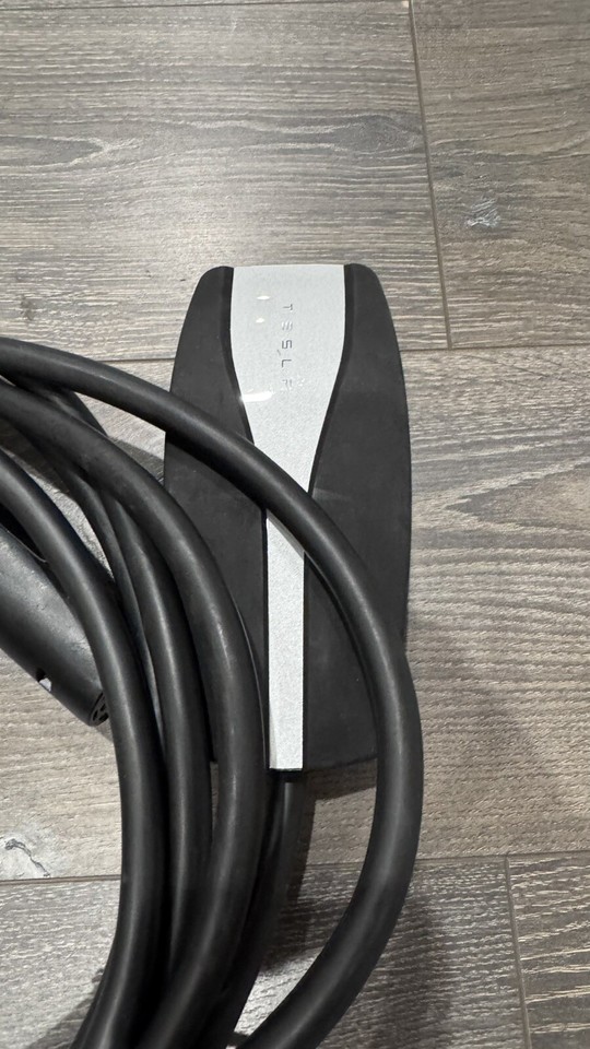 Tesla Gen 2 charger Universal Mobile Connector UMC 110v | eBay