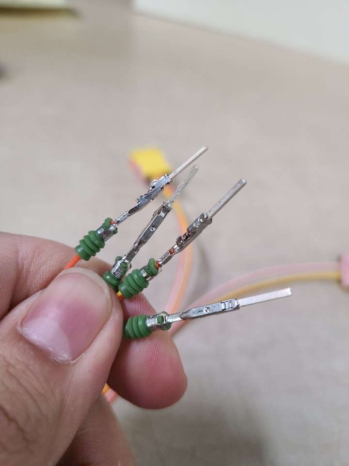 Lot of 2 Delphi PBT GF15 2 Pin Female Connector | eBay