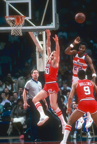 Steve Mix of the Philadelphia 76ers1981 Basketball Photo 12 | eBay