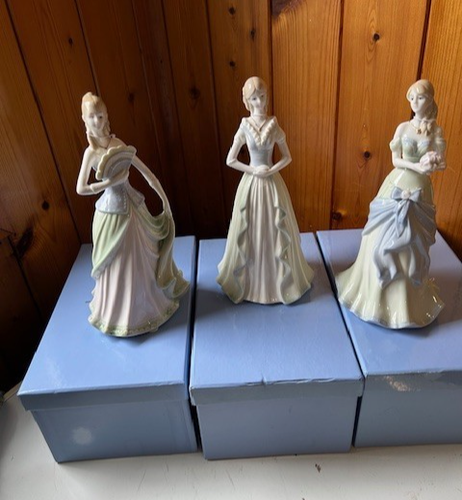 Set Of 3 Galleria Porcelain Lady Figurines by Juliana Collection Boxed ...