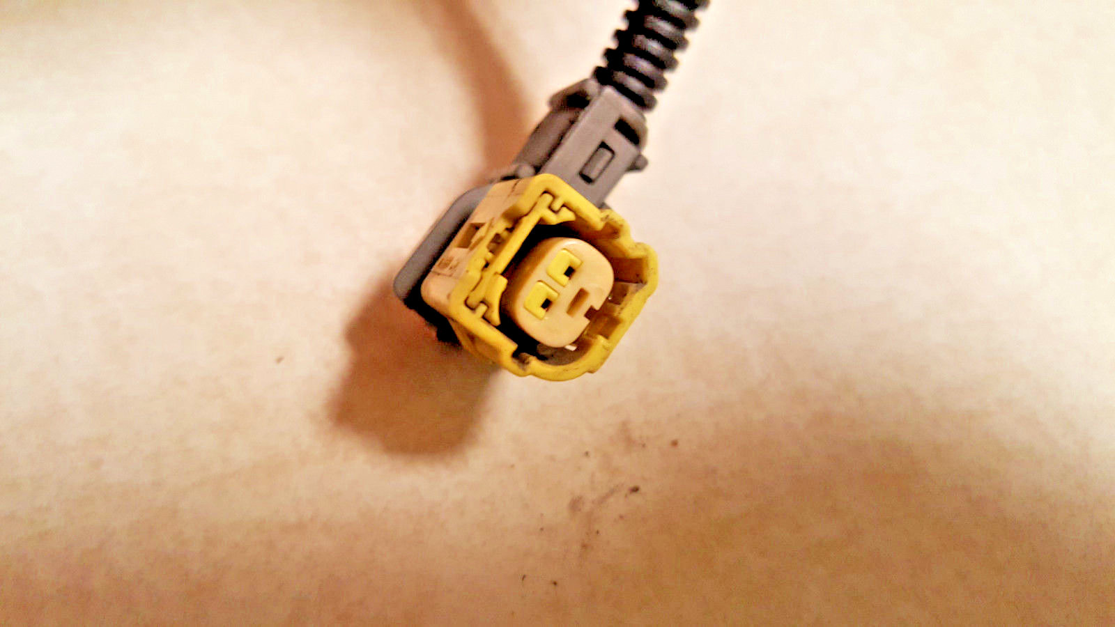 Toyota corolla matrix connector 11856 impact crash sensor FRONT A400 | eBay