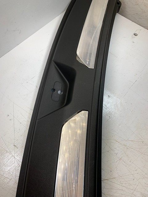 2022 Cadillac Escalade Rear Door Lower Lift Gate Scuff Trim Panel ...
