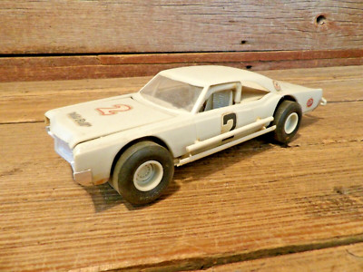 Vintage Buick Wildcat STOCKER Car BERNIE'S SALVAGE Model Kit - Junkyard ...