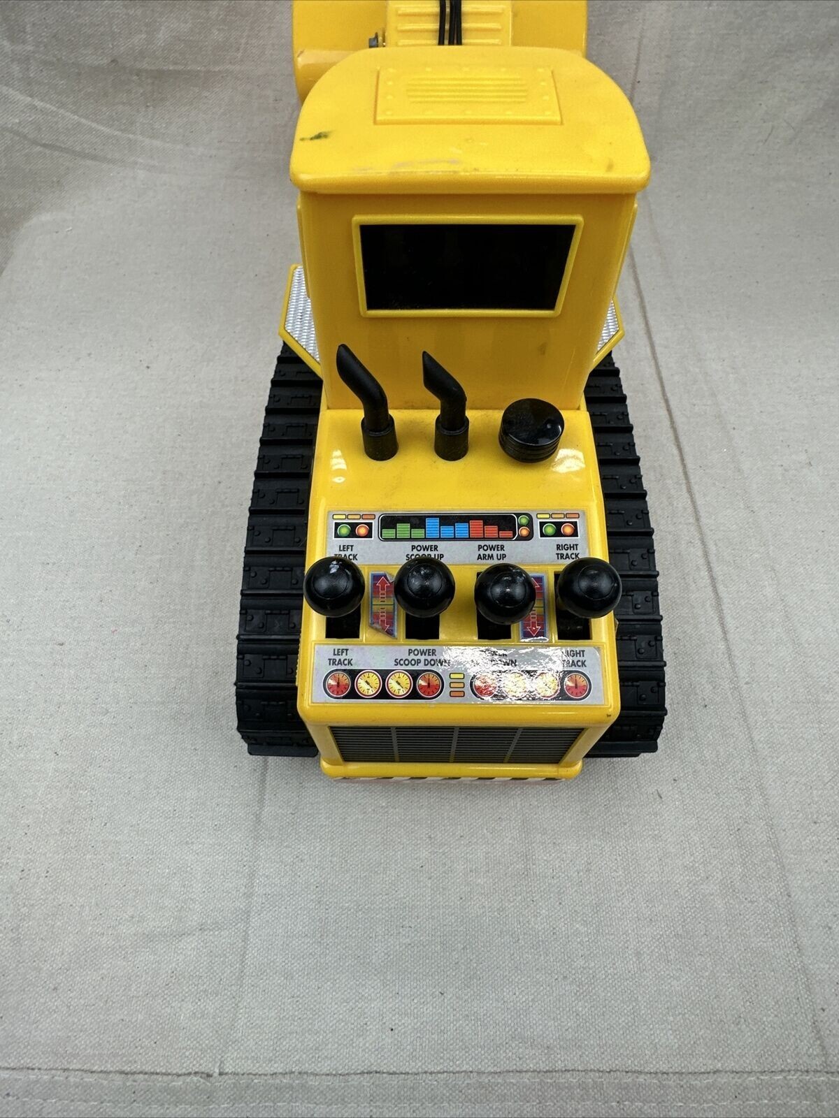 Vintage 2000 Tonka 3210 Hands On Control Truck Front End Scoop C batter ...