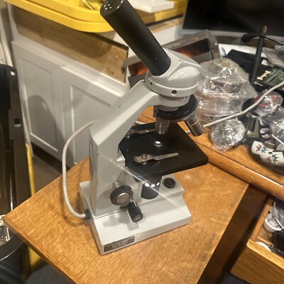 Sargent- Welch Lighted Microscope | eBay