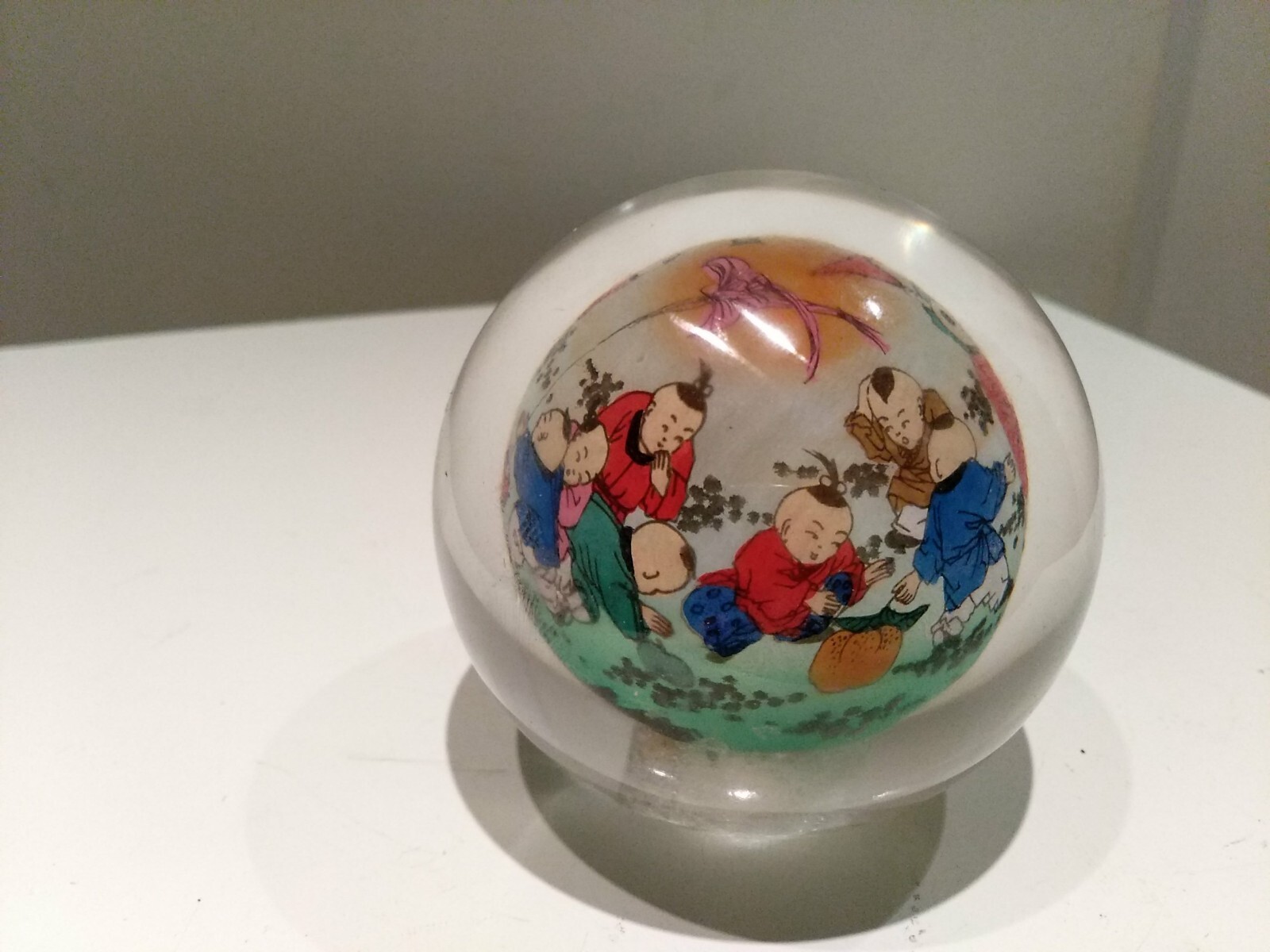 CHINESE VINTAGE GLASS PAPERWEIGHT WITH CLEAR AND VIVID COLOURS . SIGNED ...