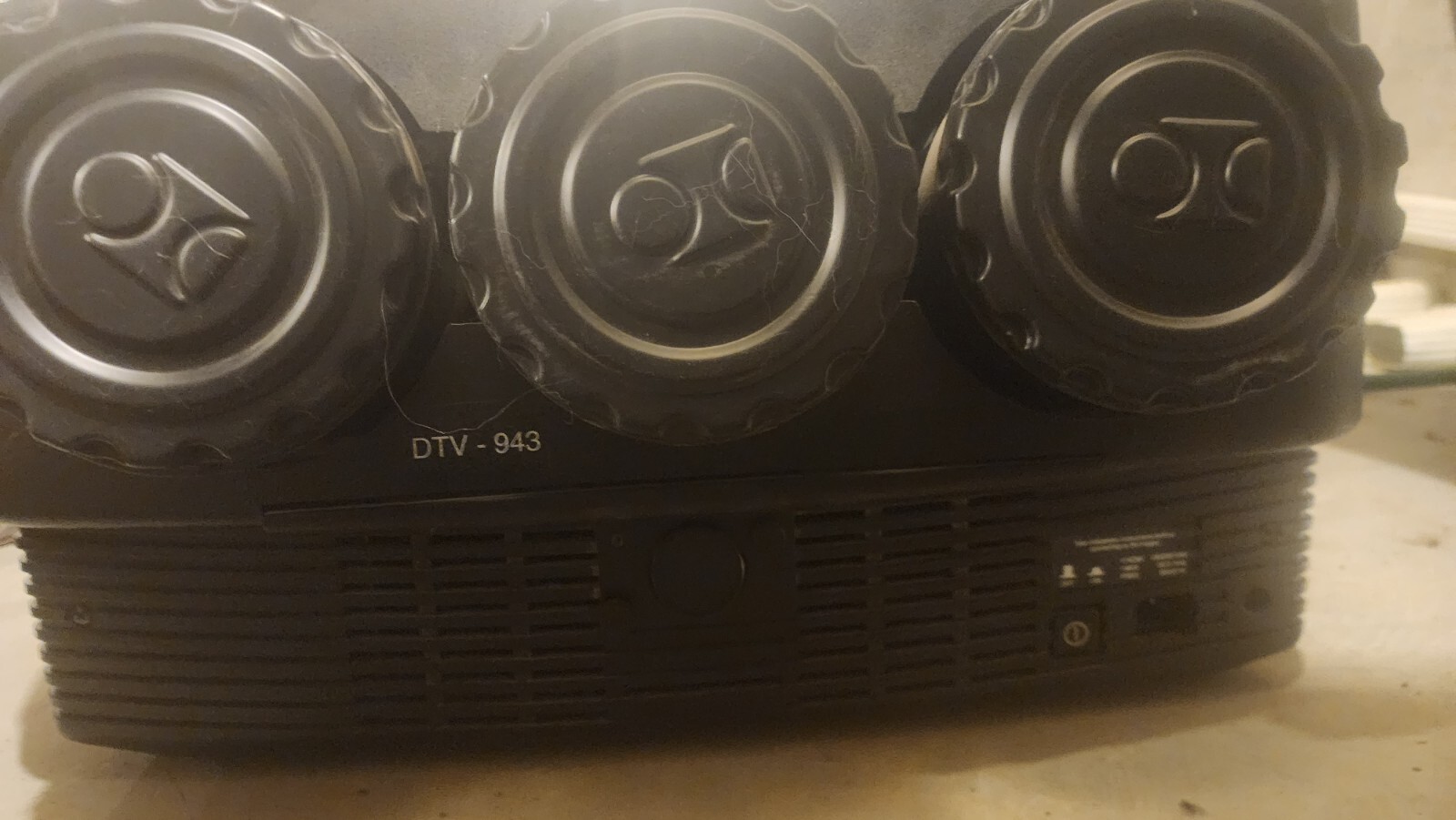 RUNCO DTV-930/4 CRT Projector w/ remote! | eBay