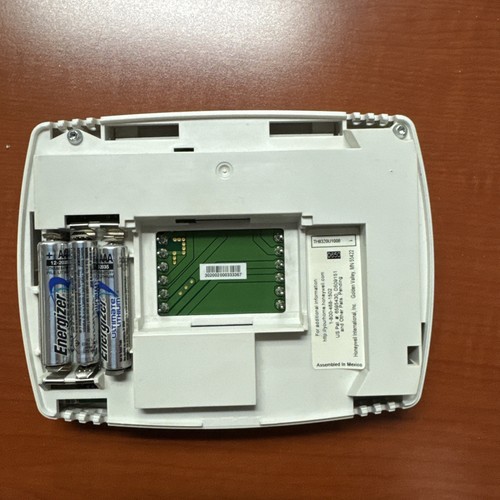 Honeywell TH8320U1008 7-Day VisionPRO 8000 Touchscreen Programmable ...