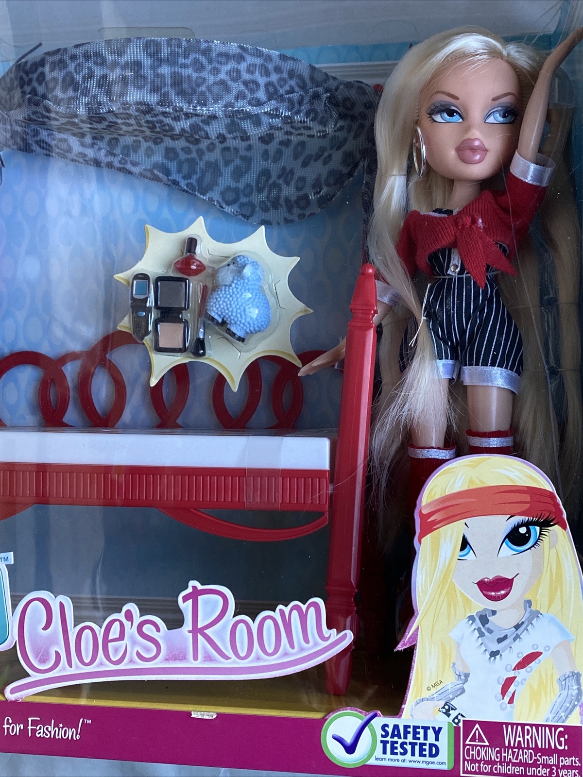 MGA BRATZ WORLD FURNITURE CLOE’S ROOM BEDROOM ACCESSORY SET + Fashion ...