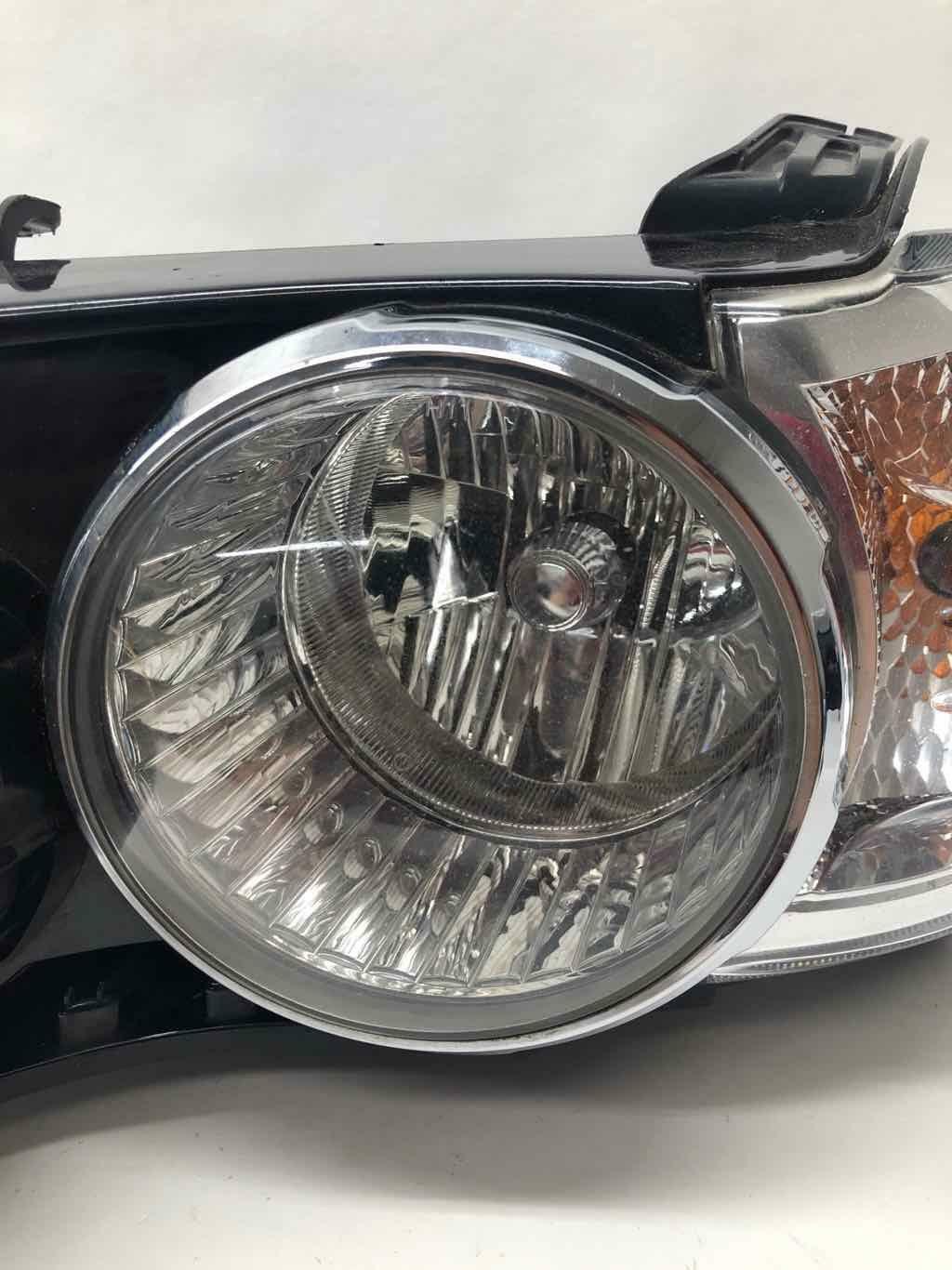 12 13 14 2015 Sonic Left Driver Side Headlight Lamp Assy 42390433 Used ...