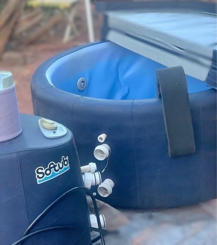 VERY NICE $6,879 SofTub 140-Gallon Sportster 1-2 Person Soft Hot Tub ...