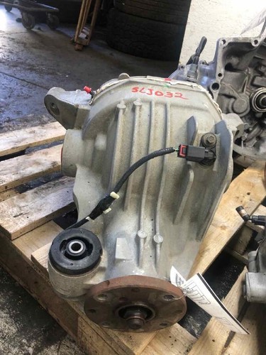 2002-2005 Ford Explorer Rear Axle Differential Carrier Assembly OEM 3. ...