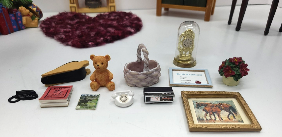 Vtg Town Square Miniature Family w Assorted Dollhouse Furniture and ...