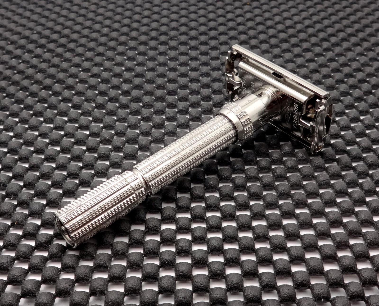 Vintage 1964 Gillette Slim Adjustable 1-9 DE Safety Razor J3 Clean!! | eBay