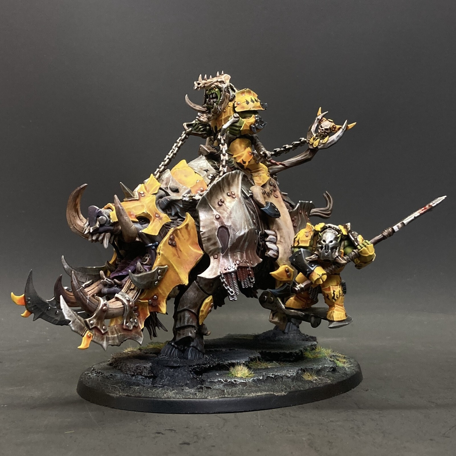 Warhammer AOS Tuskboss on Maw-grunta Destruction Orruk Warclans Gallery ...