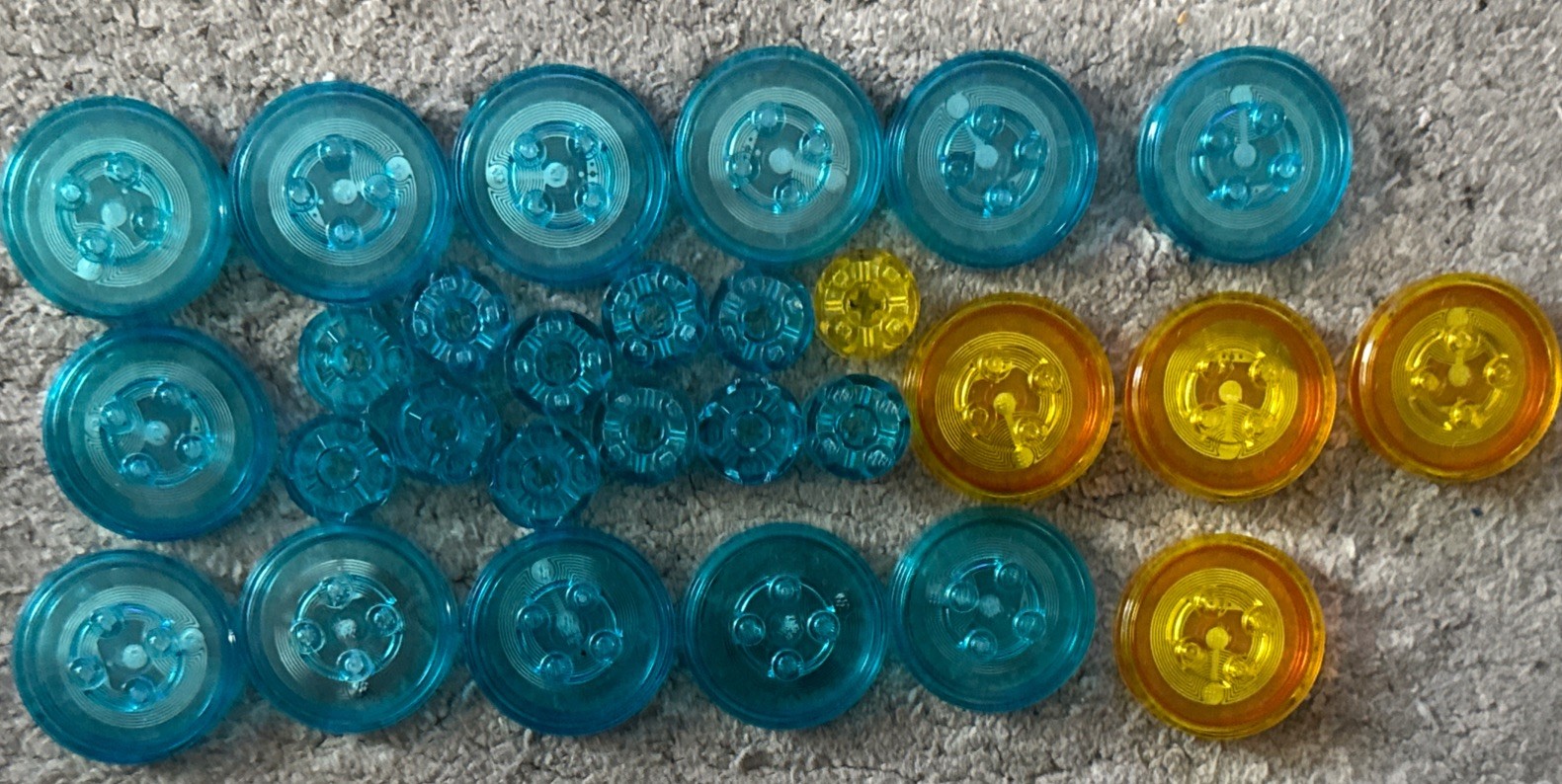 Lot Of 39 Pc. Lego Dimensions Character And Blank Tag Bases/ Misc. Pcs ...