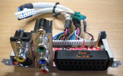 Medion Video-Adapter MS 4073 Ver 1.0 Video out TV out/Scart S-Video ...