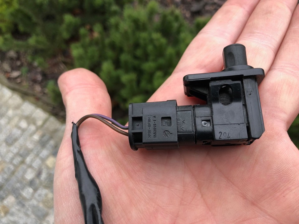 BMW OEM E53 E39 E38 E46 ENGINE HOOD AJAR OPEN CLOSE SWITCH POSITION ...