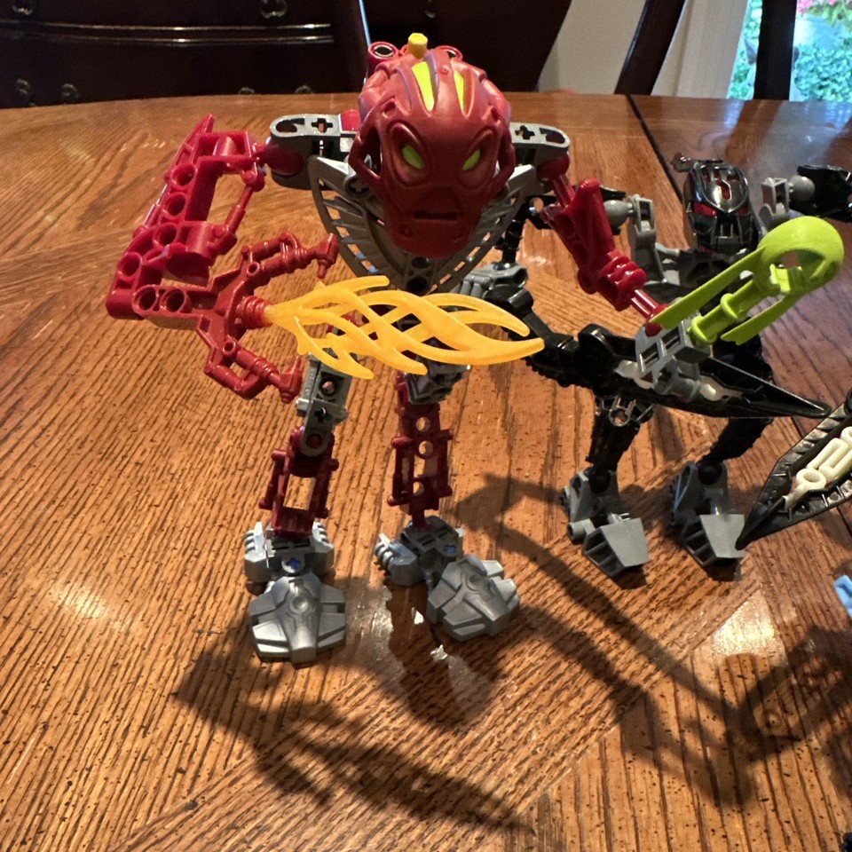 LEGO Bionicle Lot Random Mixed Incomplete Unknown Figures Berix, Atacus ...