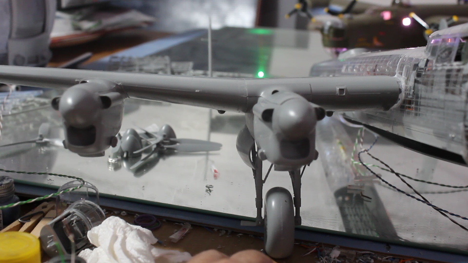 Avro Lancaster 1/32 HK Models 01E010 new with metal landing gear | eBay